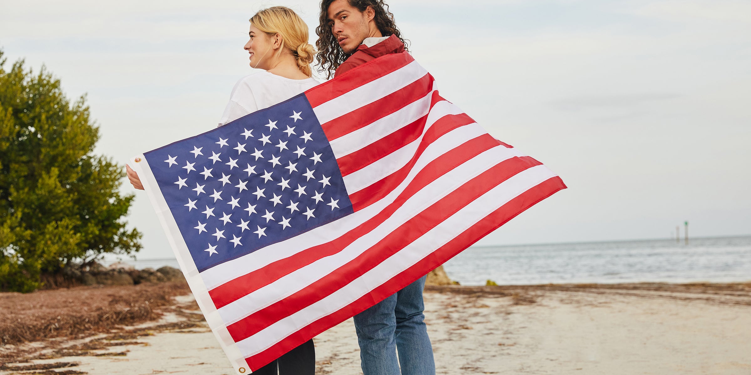 Free Country - Outside is Ours. Outerwear, Activewear and Swimwear